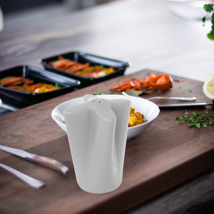 “Clover leaf” salt shaker - Farshid Sarmast Design Studio